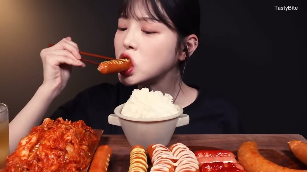 BITES ONLY | eat with boki - GIANT KIELBASA, GRILLED SUSAGES AND KIMCHI ...
