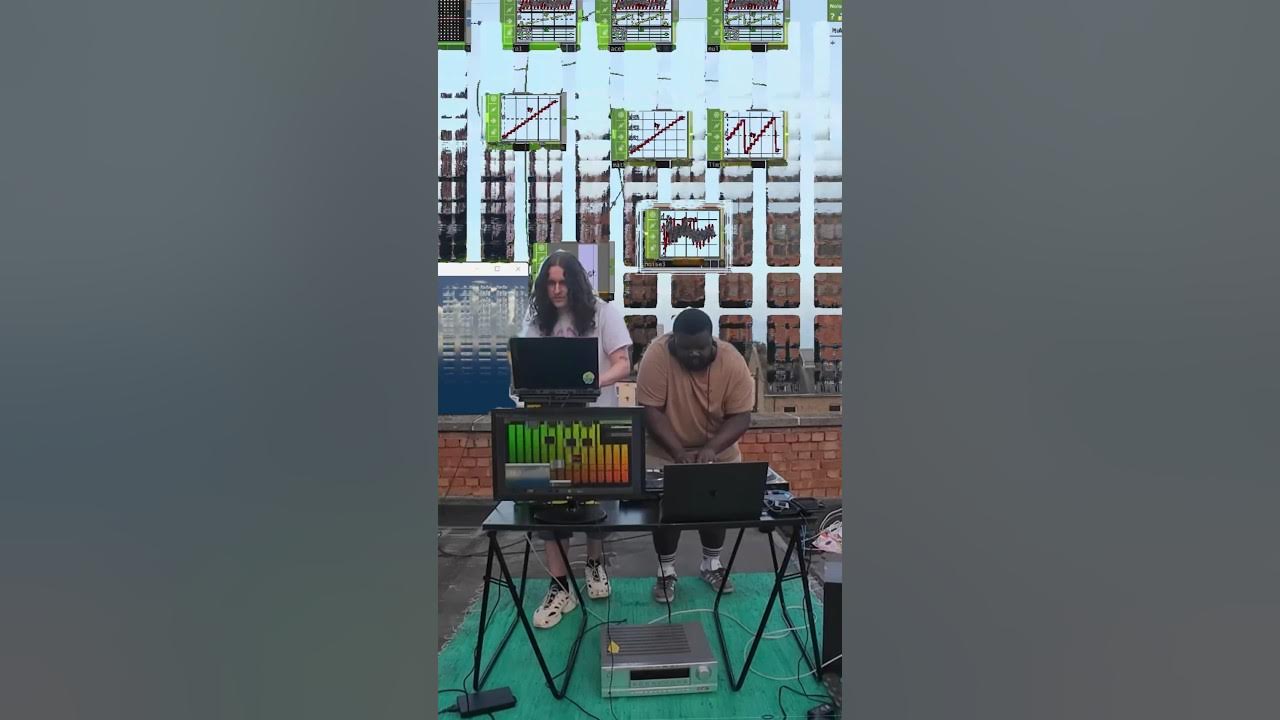 catching some UVs #livecoding #touchdesigner #dj - YouTube