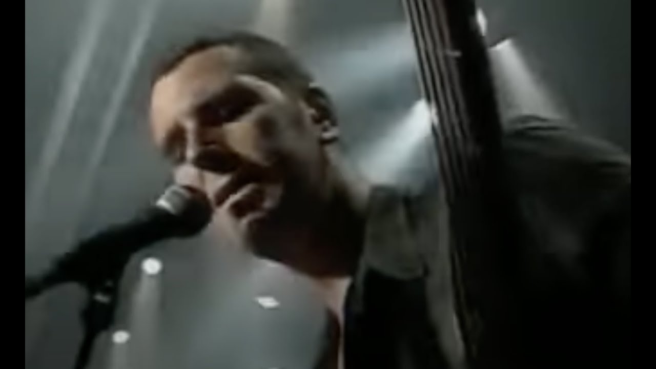 LA UNIÓN - Sildavia en directo - Concierto Básico 40 - YouTube