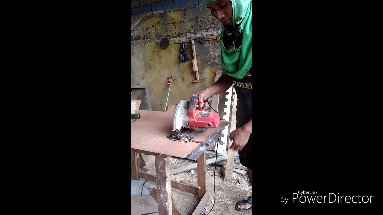 Peralatan workshop kayu sederhana - YouTube