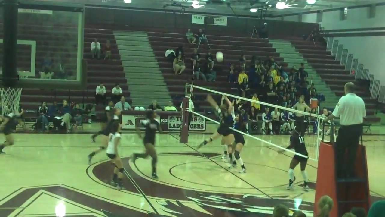 Karrian AMC game 2009.wmv - YouTube