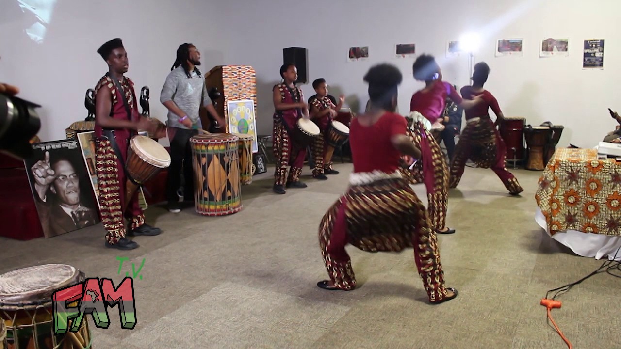 West African Drumming (Toronto) -Ngoma - YouTube