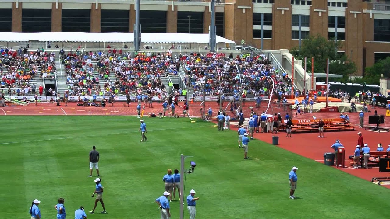 Sunnyvale Raiders 4x200 State Track Meet 5-16-15 - YouTube