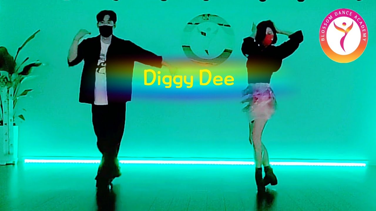 Diggy Dee||Improver Line dance - YouTube