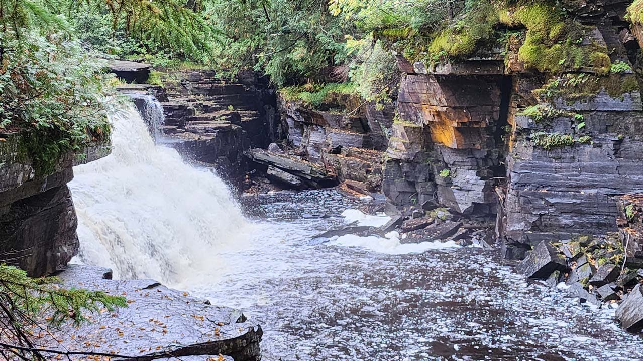 Hike to Canyon Falls, Sturgeon River, L'Anse, Michigan - YouTube