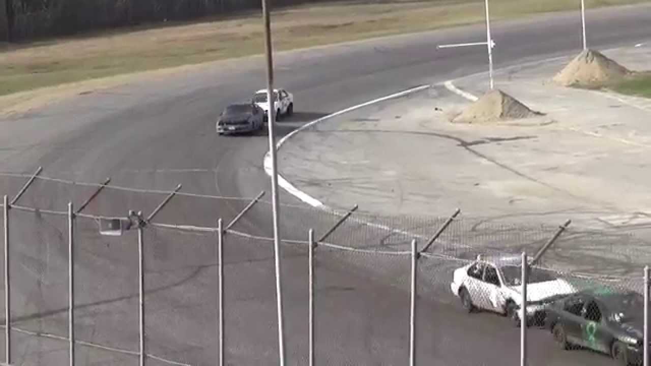20 Lap Chain Car Dragging Car Race - YouTube
