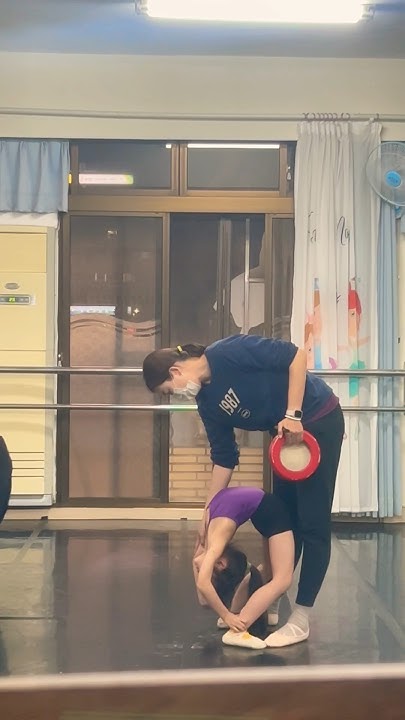 『兒童芭蕾🩰』妹妹的舞蹈日記 久沒去芭蕾舞教室看妹妹跳舞了,一去就被驚呆了😦 Youtube