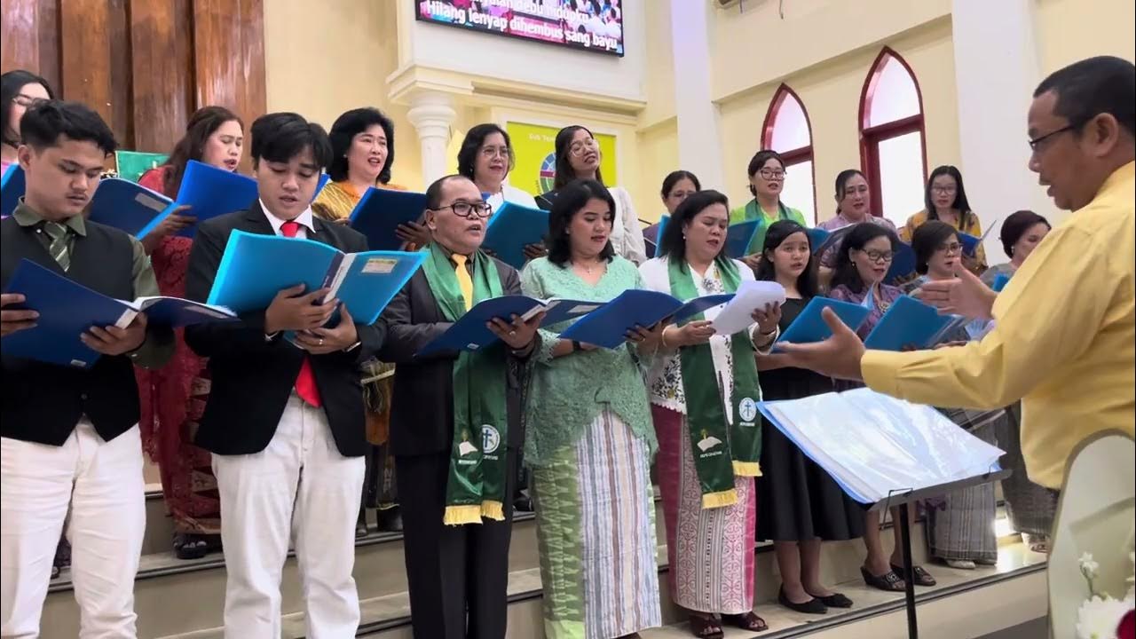 Gemende Koor GKPS Cipayung - YouTube