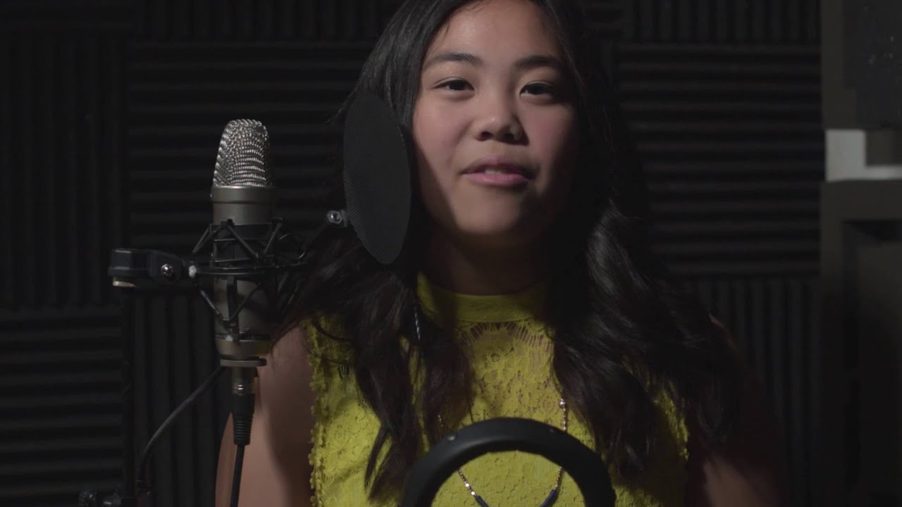 "Hello" - Jennifer 11 Year Old Can Sing Like Adele!!! - YouTube