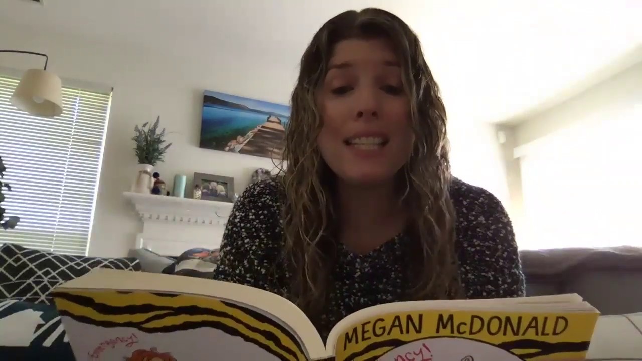 Miss Stefanie reading Judy Moody "The Doctor is In" Chapter 4 - YouTube