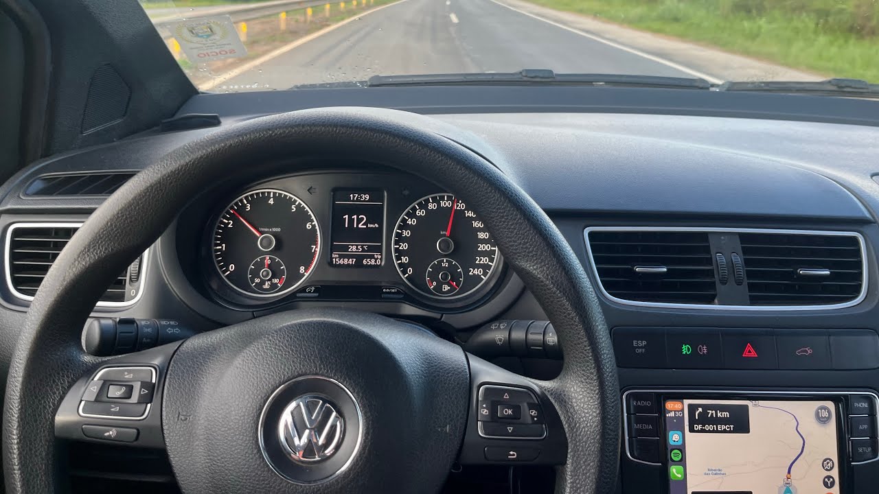 Crossfox mais completo do Brasil - YouTube