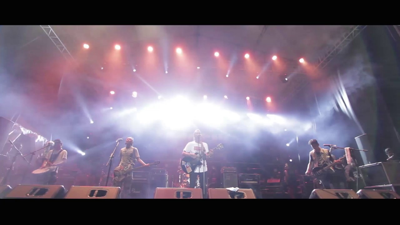 MARJINAL - NEGRI NGERI LIVE AT BALI FULL HD - YouTube