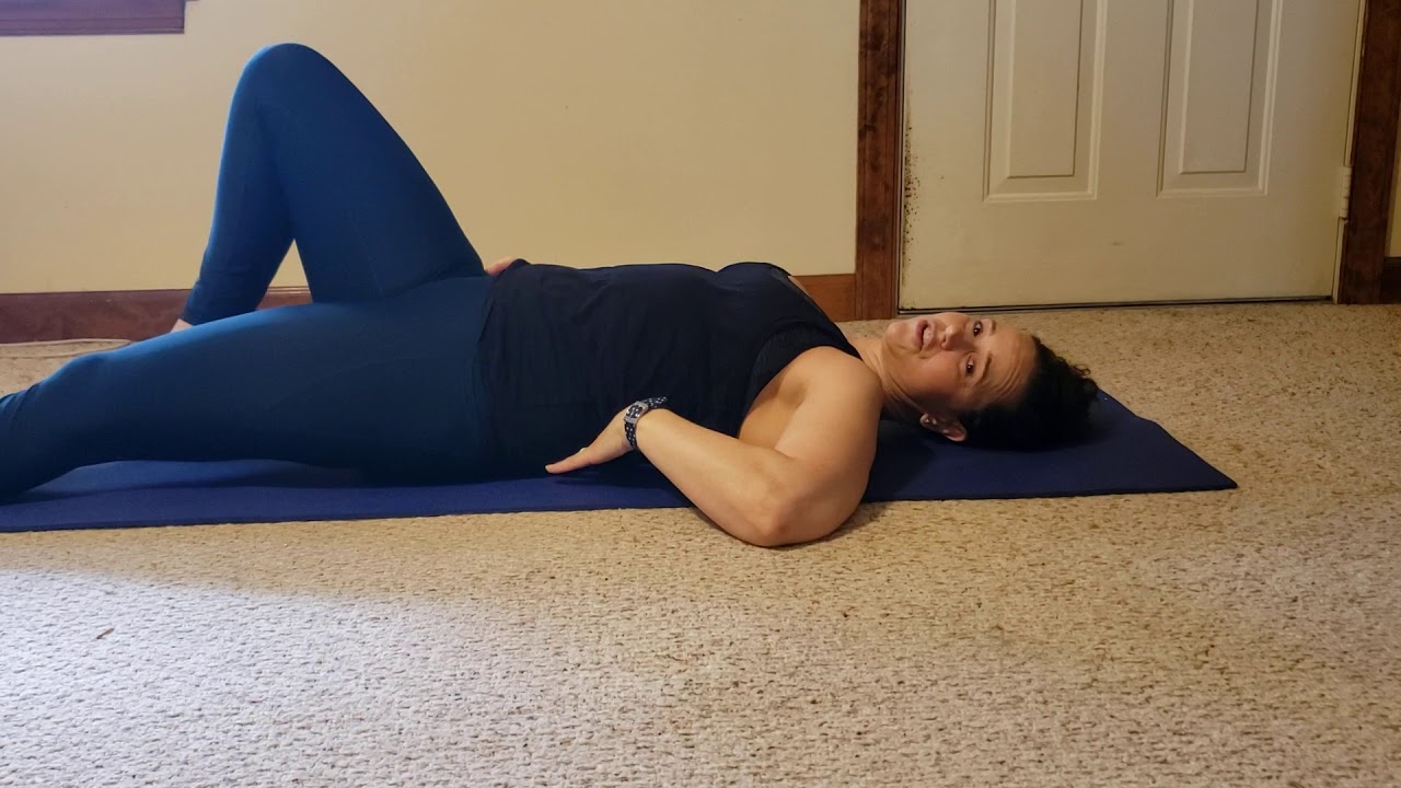 Dynamic Hamstring Stretch - YouTube