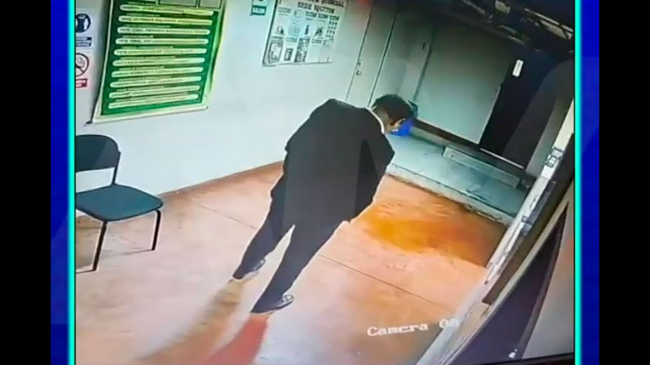 ¡Exclusivo! Imágenes de Vizcarra en actitud de 'persona derrotada' tras ...