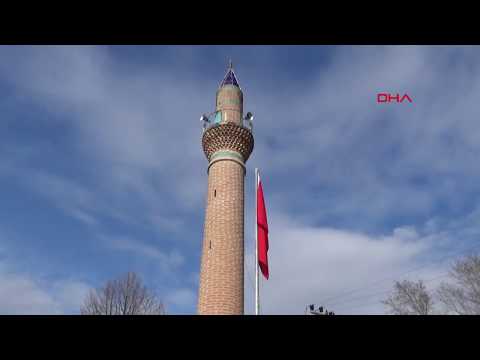 Camisiz minare mahallenin sembolü oldu
