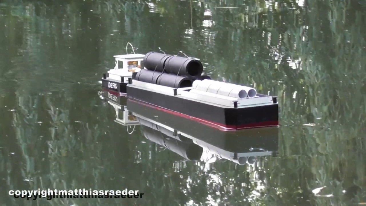RC Modellbau Aktion Mini Tug Boot Idefix transportiert Ladung - YouTube