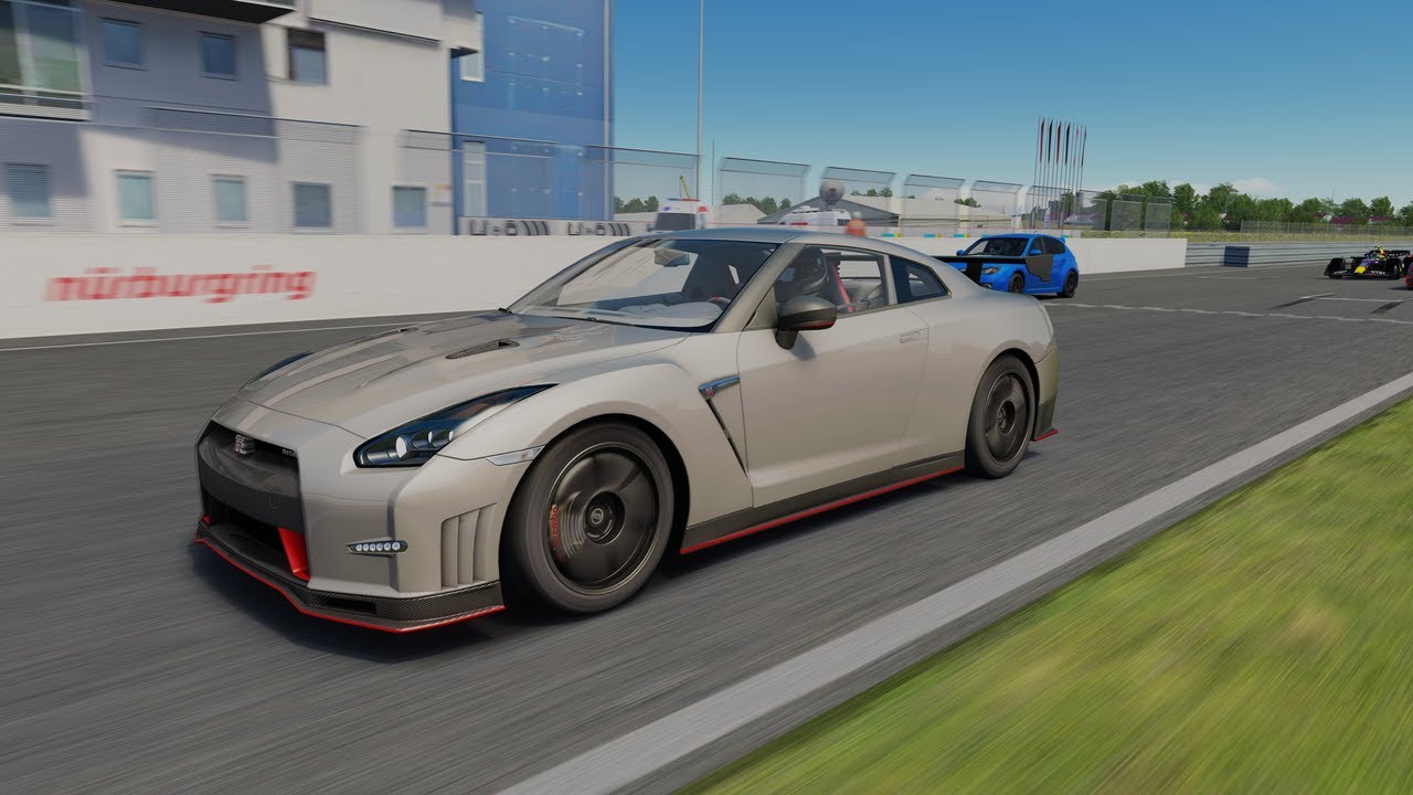 Nissan Gtr racing supercars at Nurburgring - YouTube
