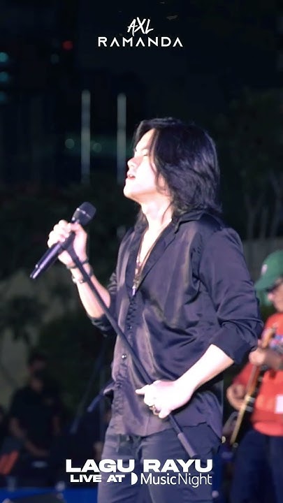 NYANYI LAGU ROMANTIS DI ACARA YOUTUBE MUSIC NIGHT | LAGU RAYU - AXL RAMANDA #shorts - YouTube