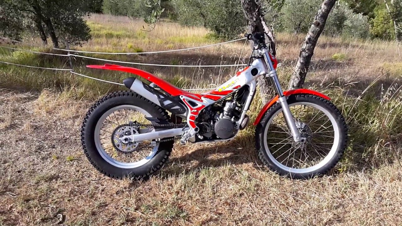BETA REV3 250 TRIAL '03 WALKAROUND SOUND 2 tempi 2STROKE rev 3 ...