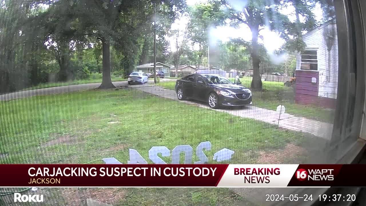 Suspect arrested in carjacking caught on camera - YouTube