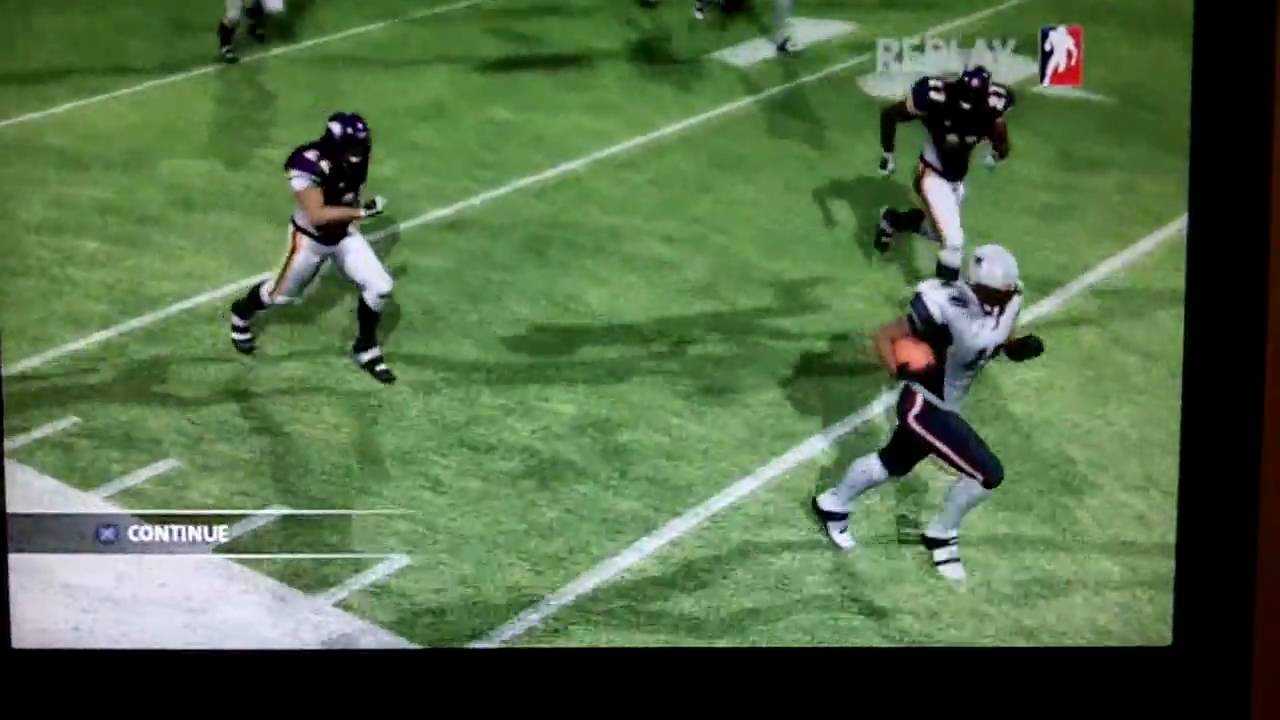 BACKBREAKER Gameplay: Flip "tackle" - YouTube