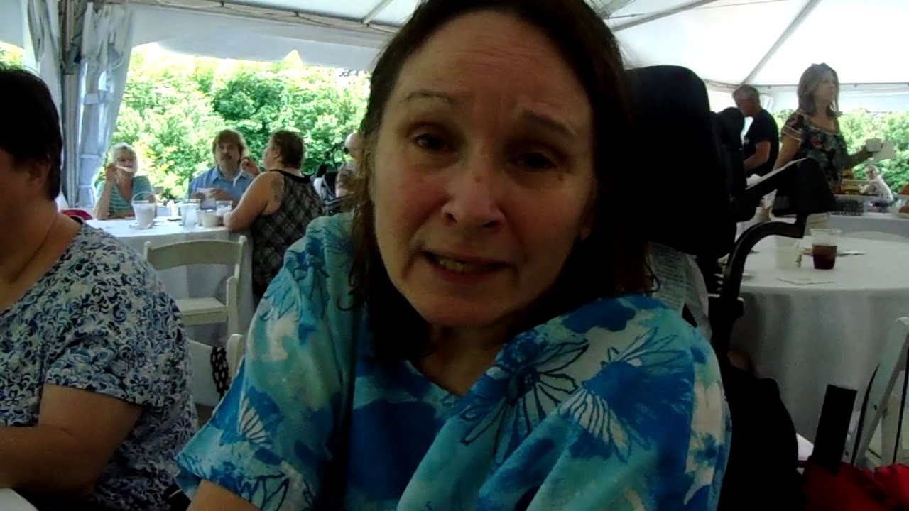 Veteran with ALS shares her story - YouTube