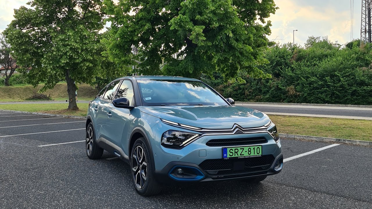 Citroën ë-C4 Feel Plus 50kWh 100kW (136ch) Iceland Blue - YouTube