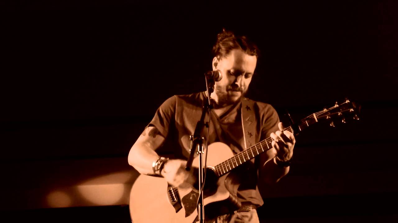 Steve Carlson - One Thing Followed by a bit of motown - YouTube