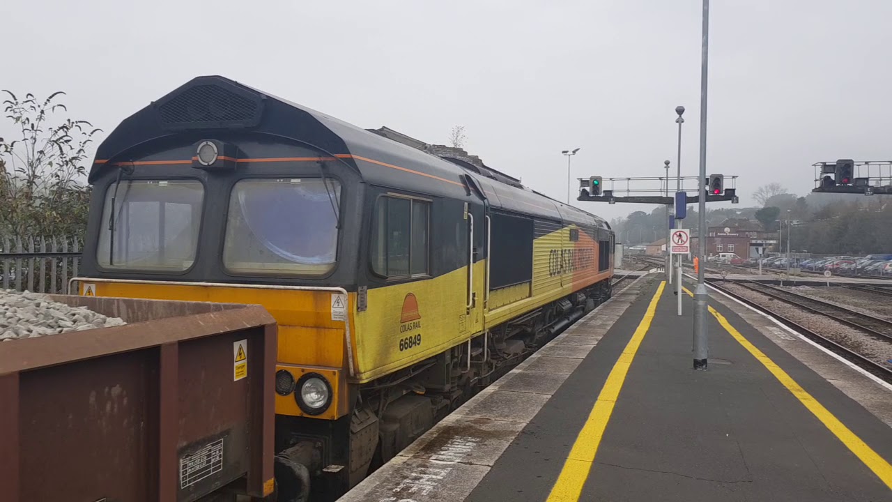 Colas Rail 66849 "Wylam Dilly" departs Exeter St Davids 03-11-17 (HD ...