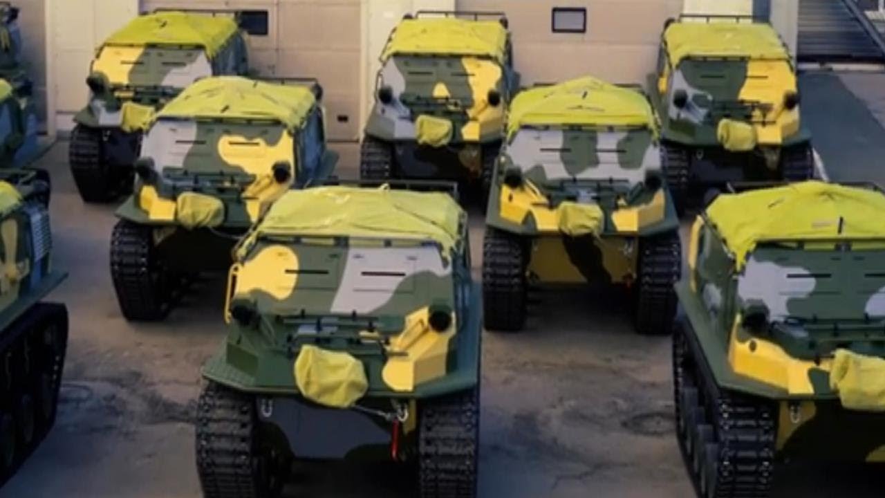El Ejército ruso "recibe" los nuevos vehículos blindados todo terreno ...