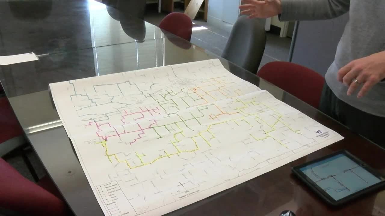 WIU students help hundreds with GIS mapping - YouTube