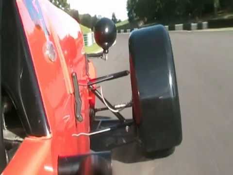MNR Vortx R1 at Cadwell Park 08/10/09. 1 min 40.6sec lap - YouTube