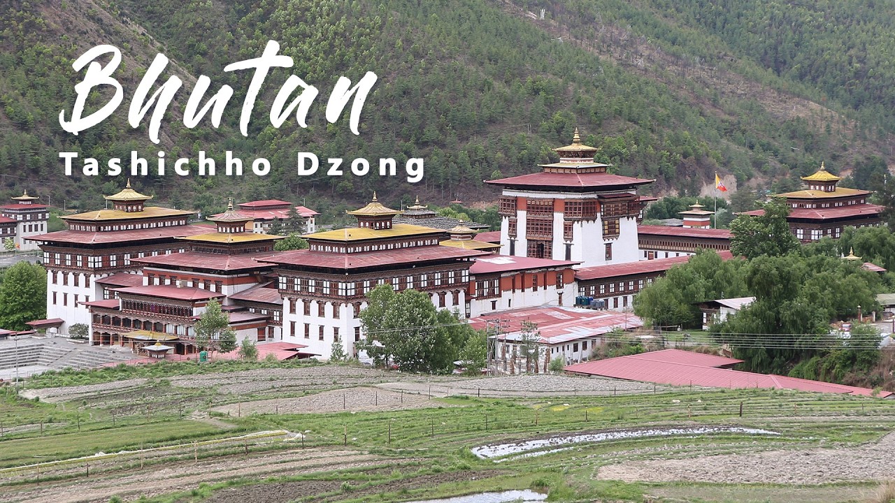 Dechencholing Palace Provides A View Into Bhutan's Magnificent Royalty ...