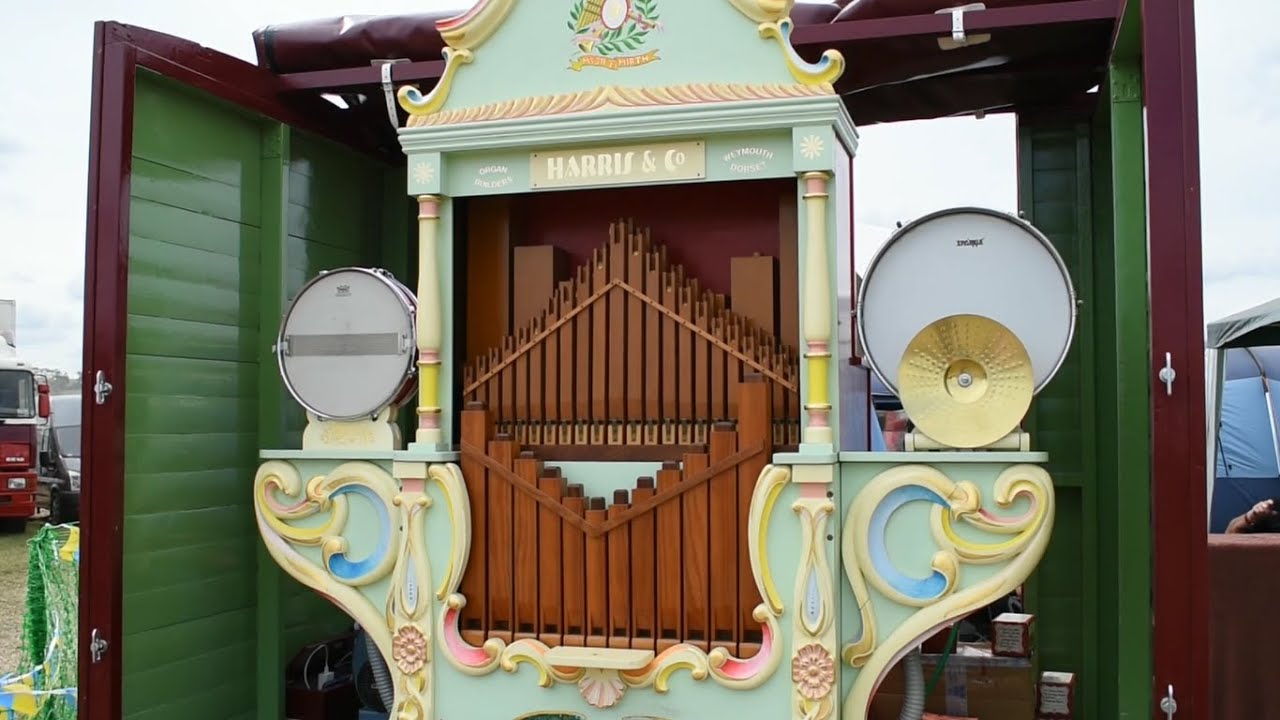 46 keyless Harris fairground organ - Great Dorset Steam Fair 2022 - YouTube