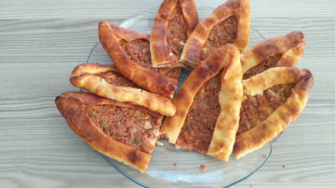 KIYMALI PİDE | evde kolay kıymalı pide #kıymalıpide #börekçi_teyze ...