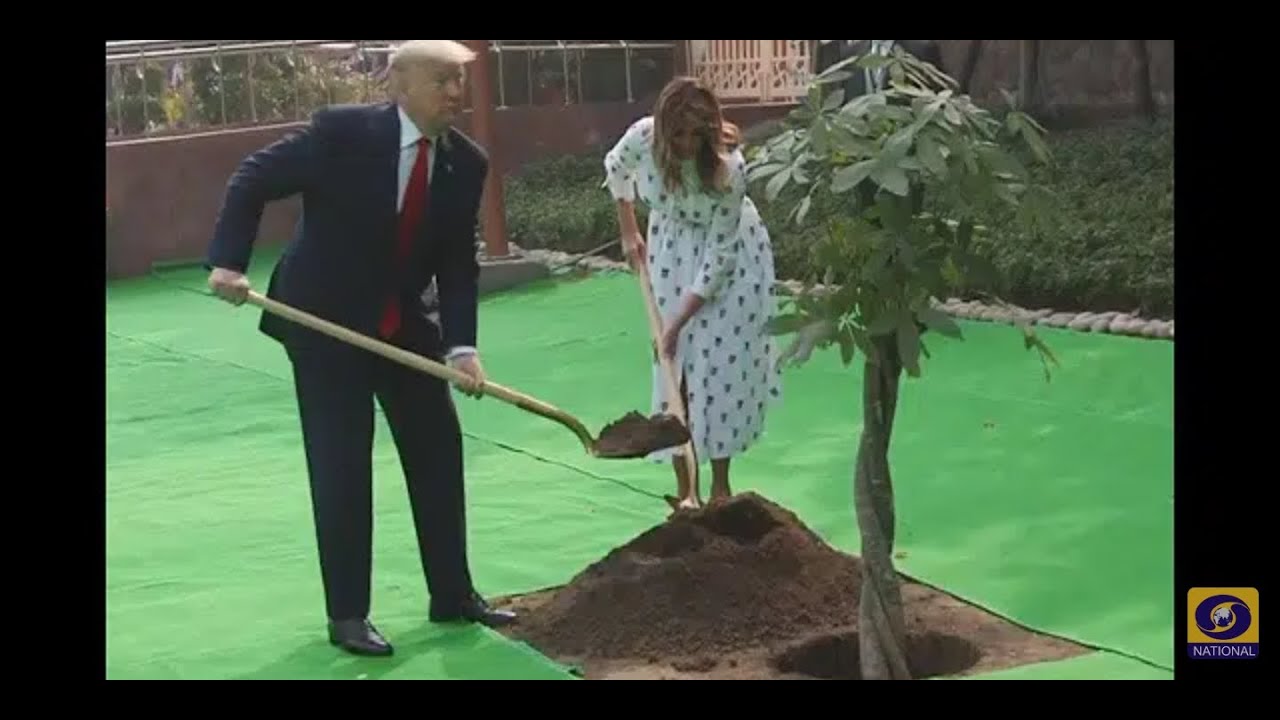 US President Donald Trump & First Lady Melania Trump Planting a Tree at ...