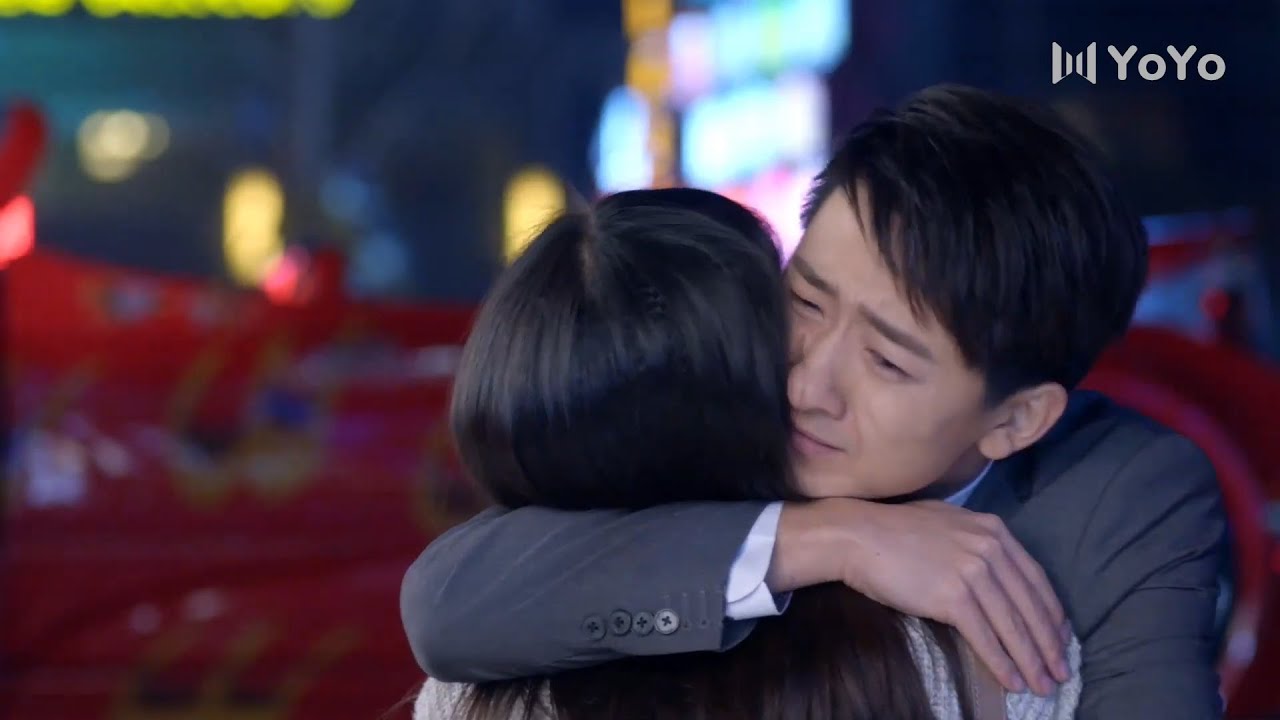 The scumbag is on a blind date and dating his girlfriend at the same time💗 | chinese drama - YouTube