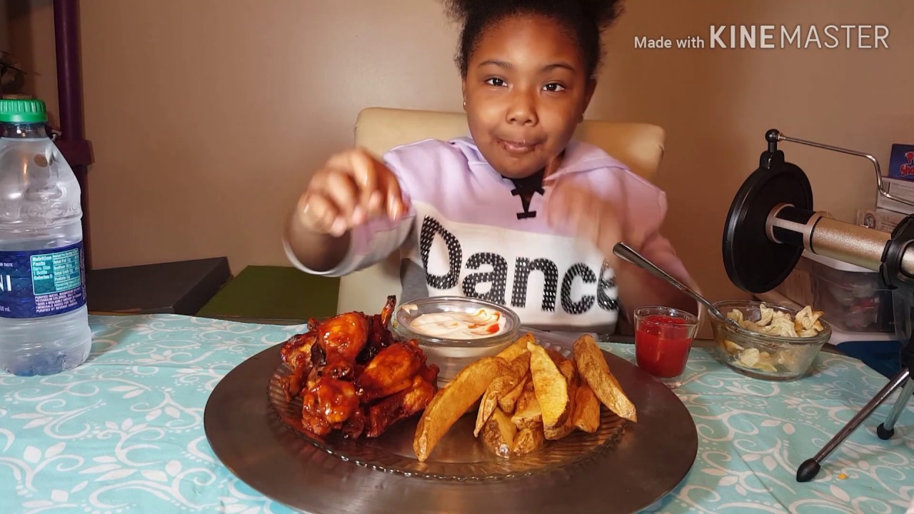 ASMR - BBQ Buffalo Chicken Wings & Messy Face - YouTube