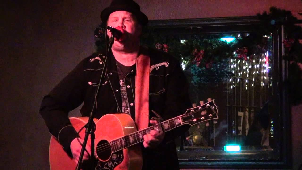 Curtis Moore performs at Raging River, Falls City, WA 12/26/11 - YouTube