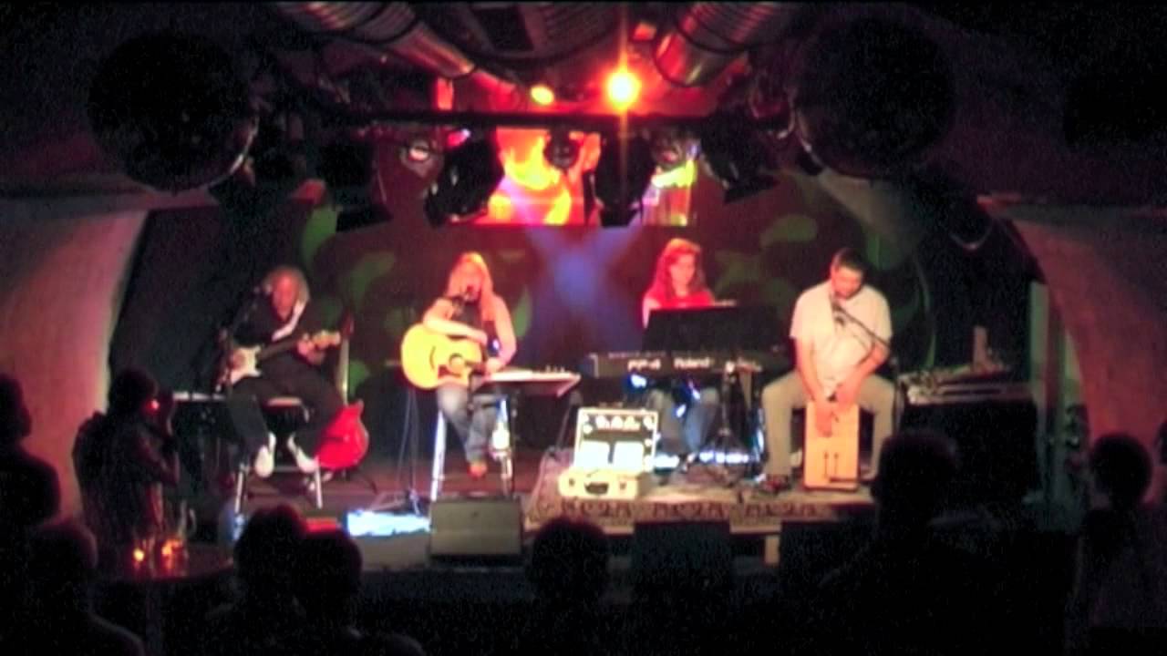Empire State of Mind - Alicia Keys (covered by Soulwalker) - YouTube