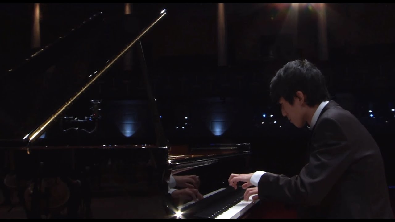 Eric Lu: Beethoven Piano Concerto No. 4 | Royal Stockholm Philharmonic ...