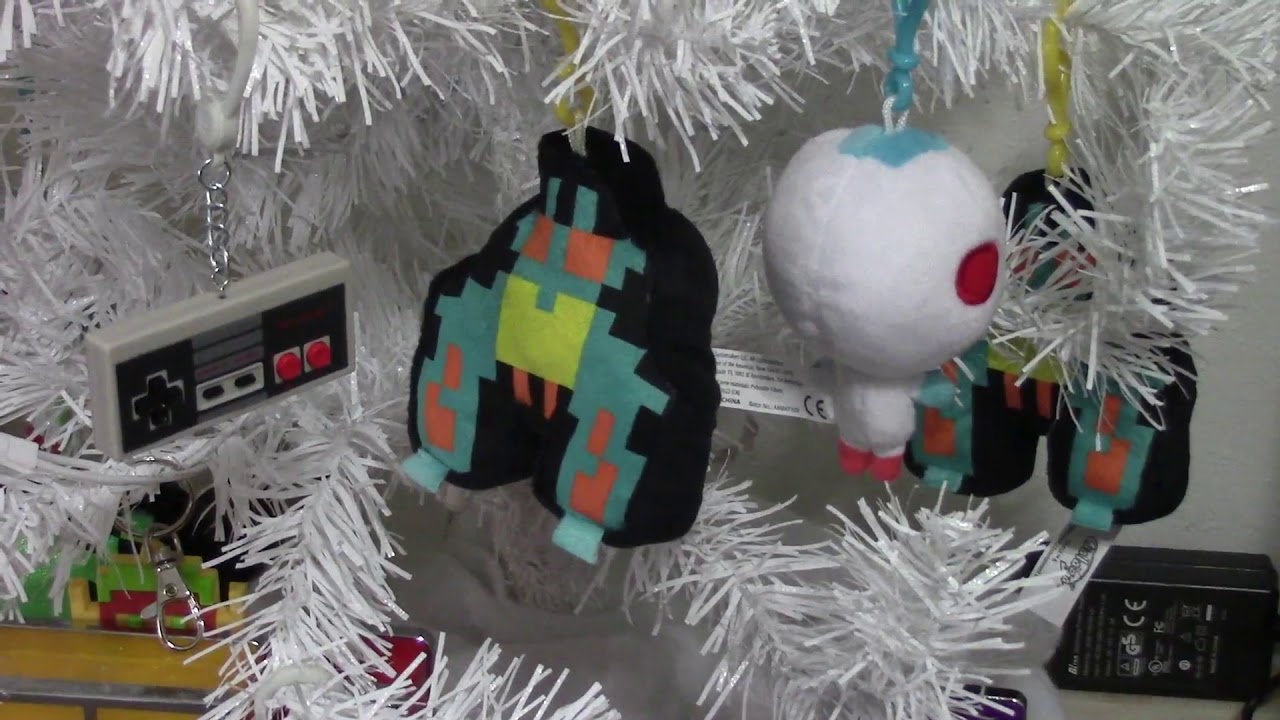 Video Game Christmas Tree - YouTube