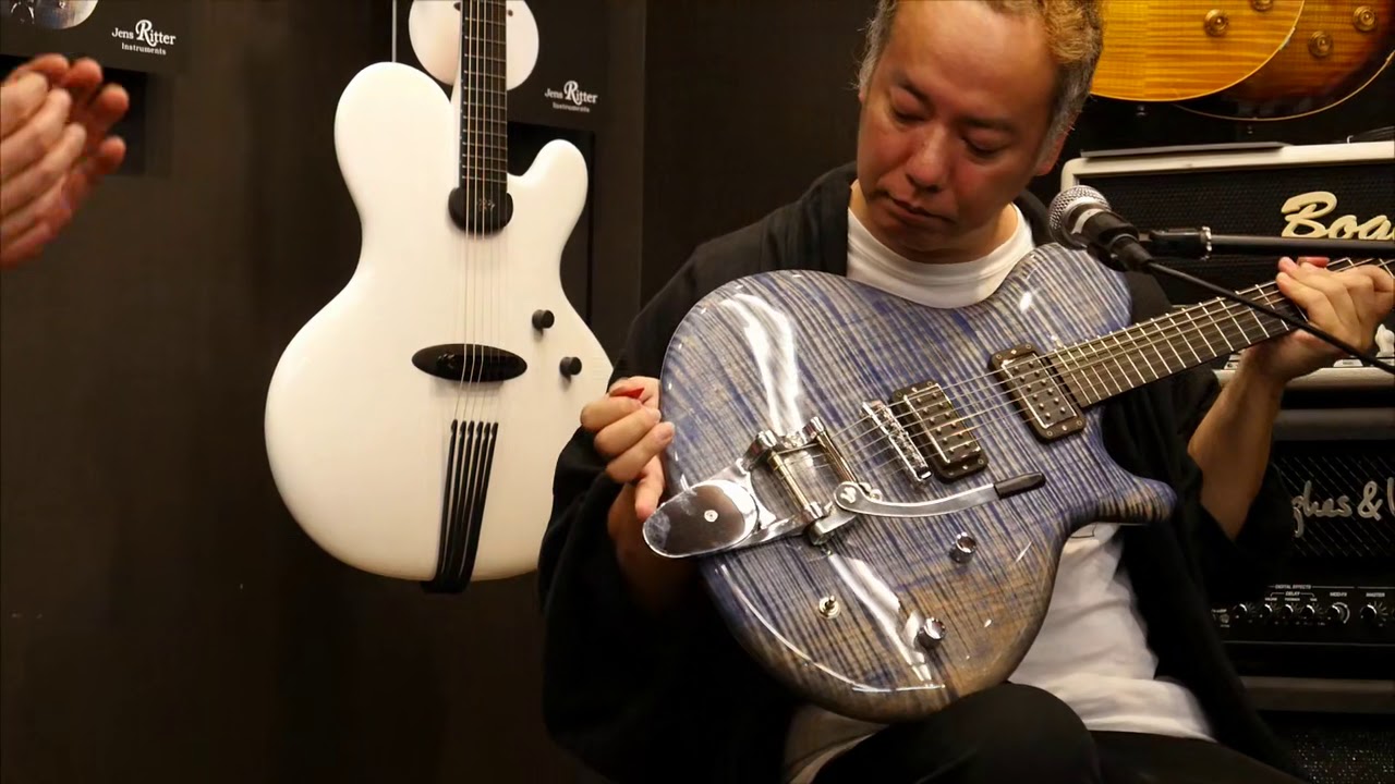 【Jens Ritter Instruments@Guitar Planet】Monroe Flying Blue - YouTube