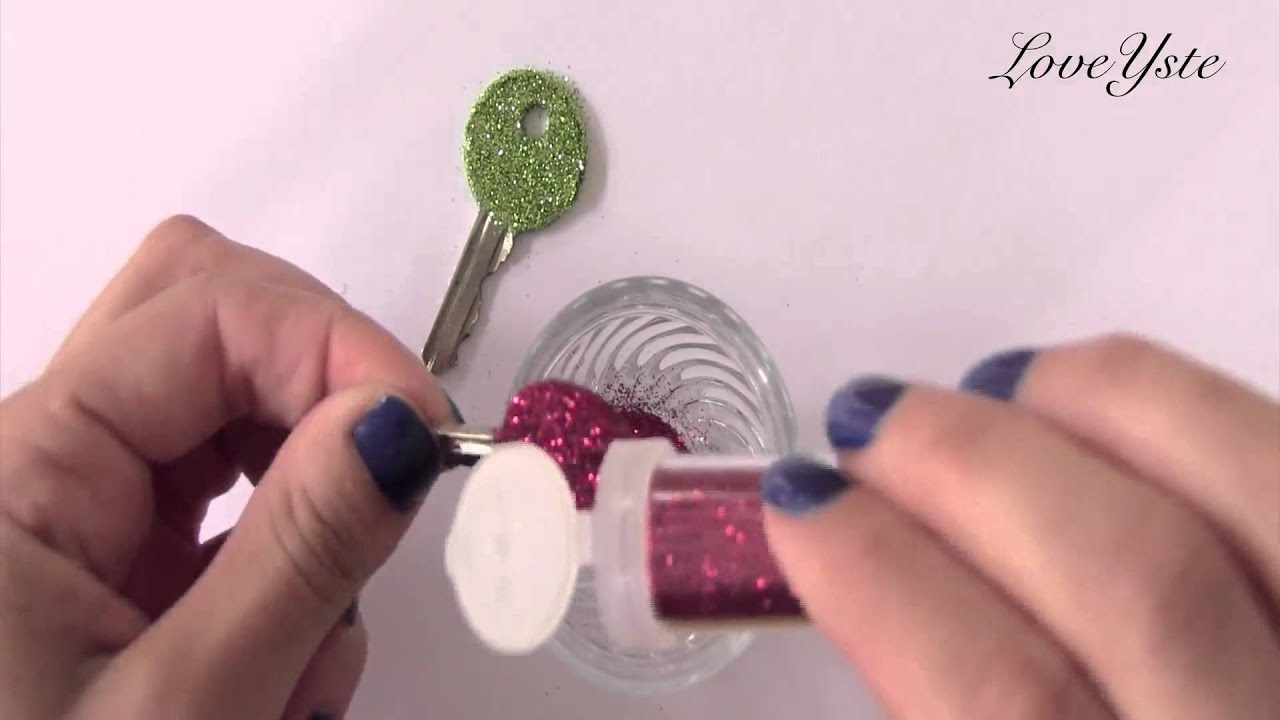 DIY - How To Glitter Keys Decorating (Easy Tutorial) - YouTube