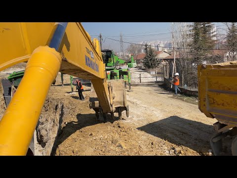Komatsu Excavator Waterline Excavation works