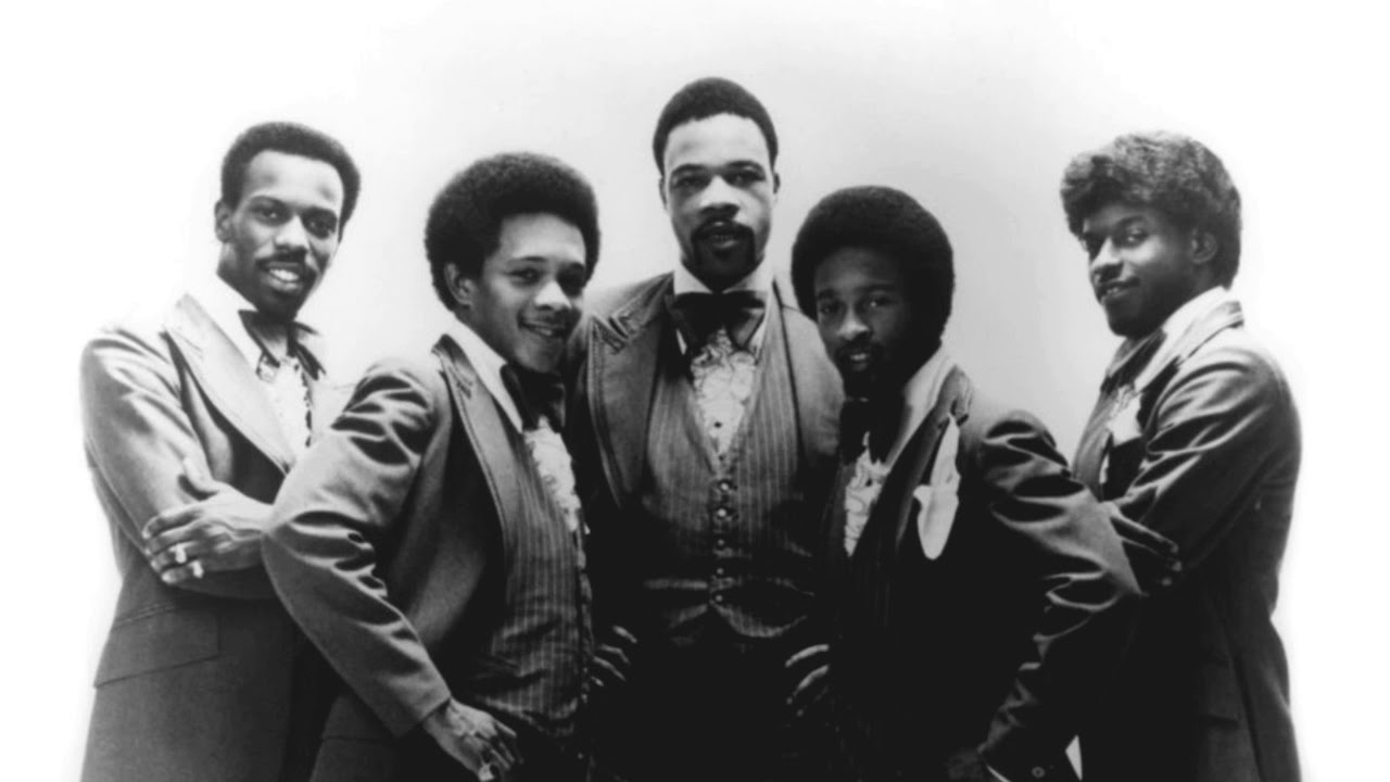 The Floaters - Float On - YouTube