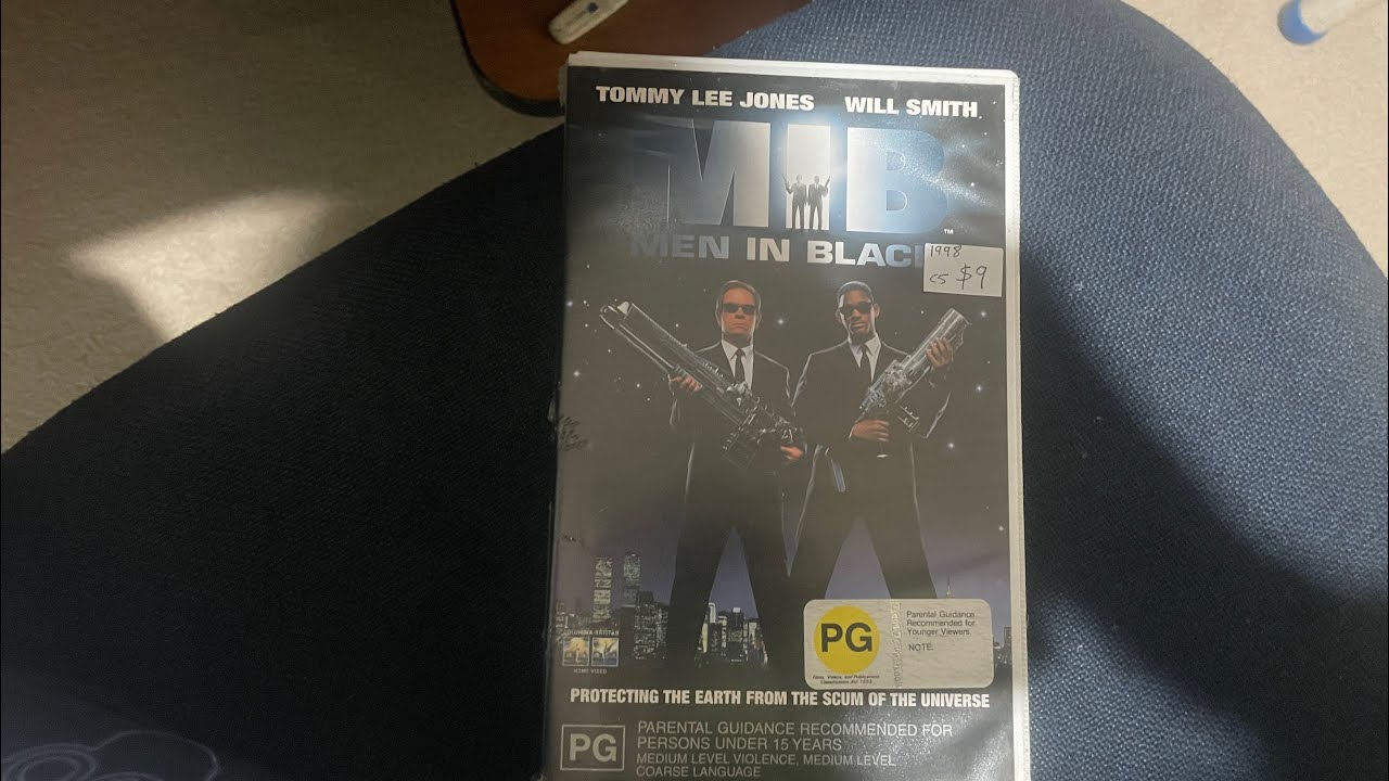 Opening to Men in Black 1998 VHS - YouTube