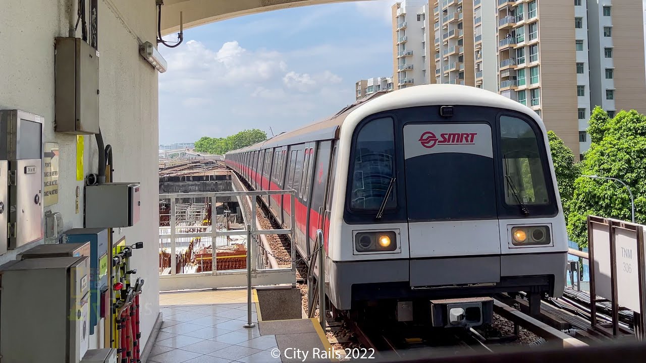 (Singapore) C151s at Tanah Merah [ MRT East West Line ] - YouTube
