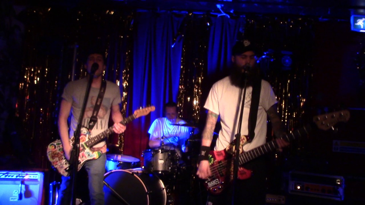 Pizza Tramp - Ciggy Butt Brain (live at Buffalo Bar, 5th January 2017 ...