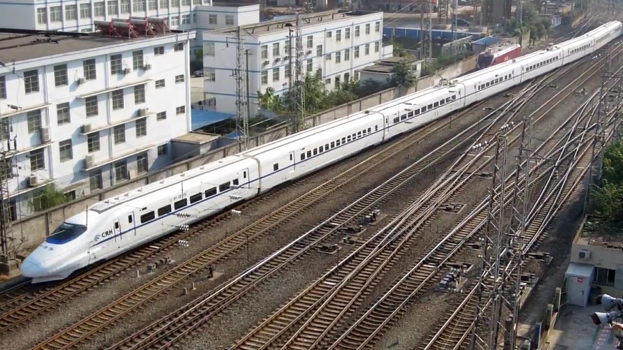 CRH2A, China High Speed train 中國高速列車 (C5008咸宁南至武昌, Xianning to Wuchang ...